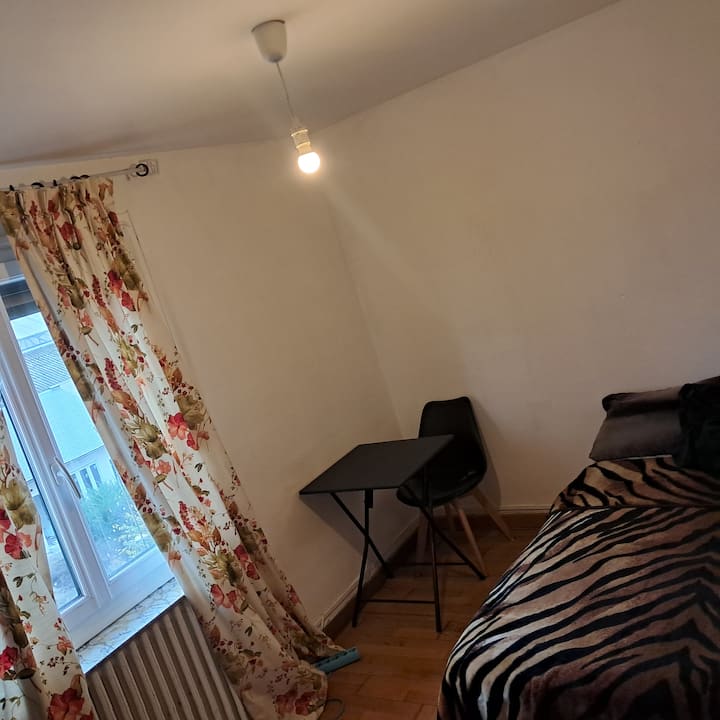 Chambre Gare Creil Paris Gare Nord 2 Minutes. - Creil