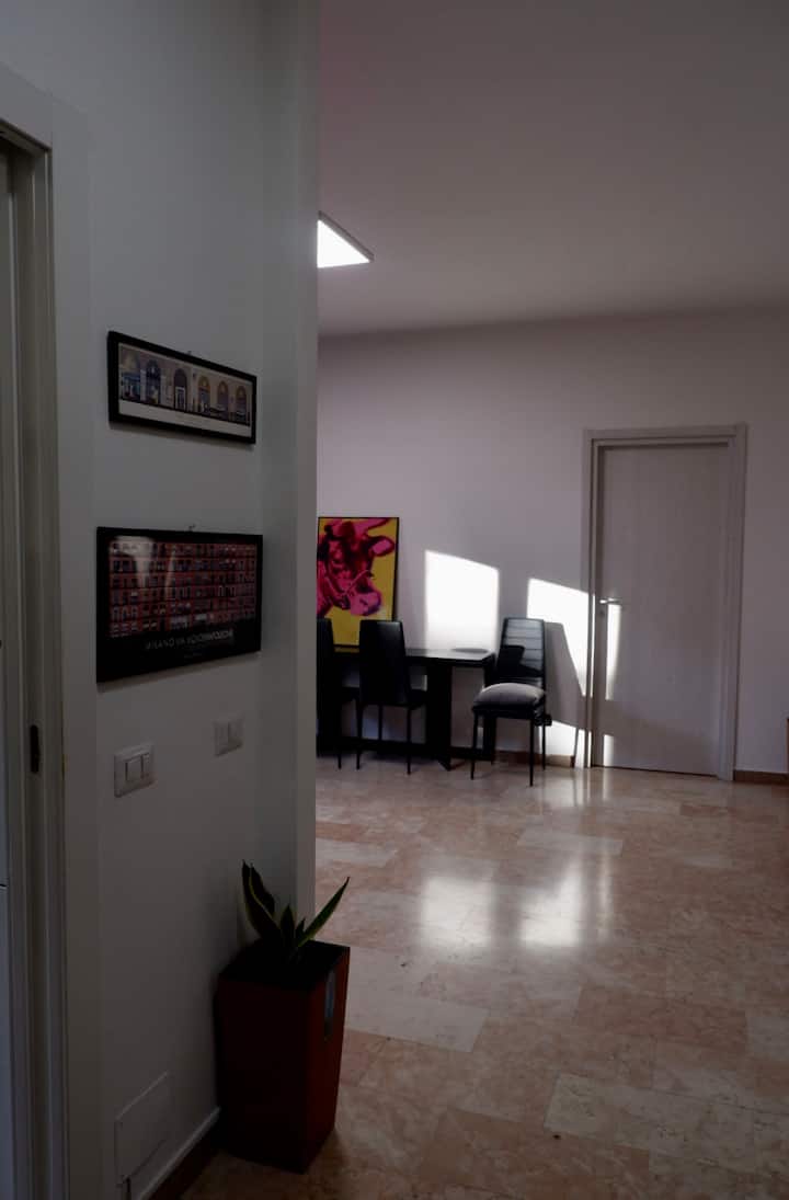 Varese Home 
Comfort - Privacy - Techonology - Varese