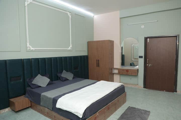 Aura Villa 4 Bhk 4 Family - Chittorgarh