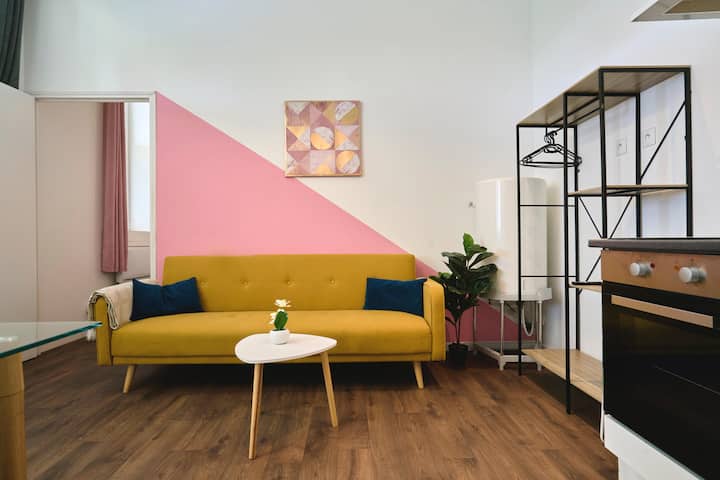 En Déplacement 3, Accès Gare Et Métro 10mn - Mouscron