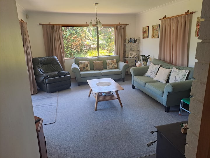 Cozy House, Close To Lake And Town - Taupo