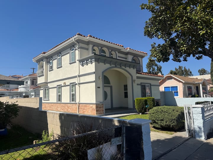 2025 Remodeled Modern House - El Monte, CA