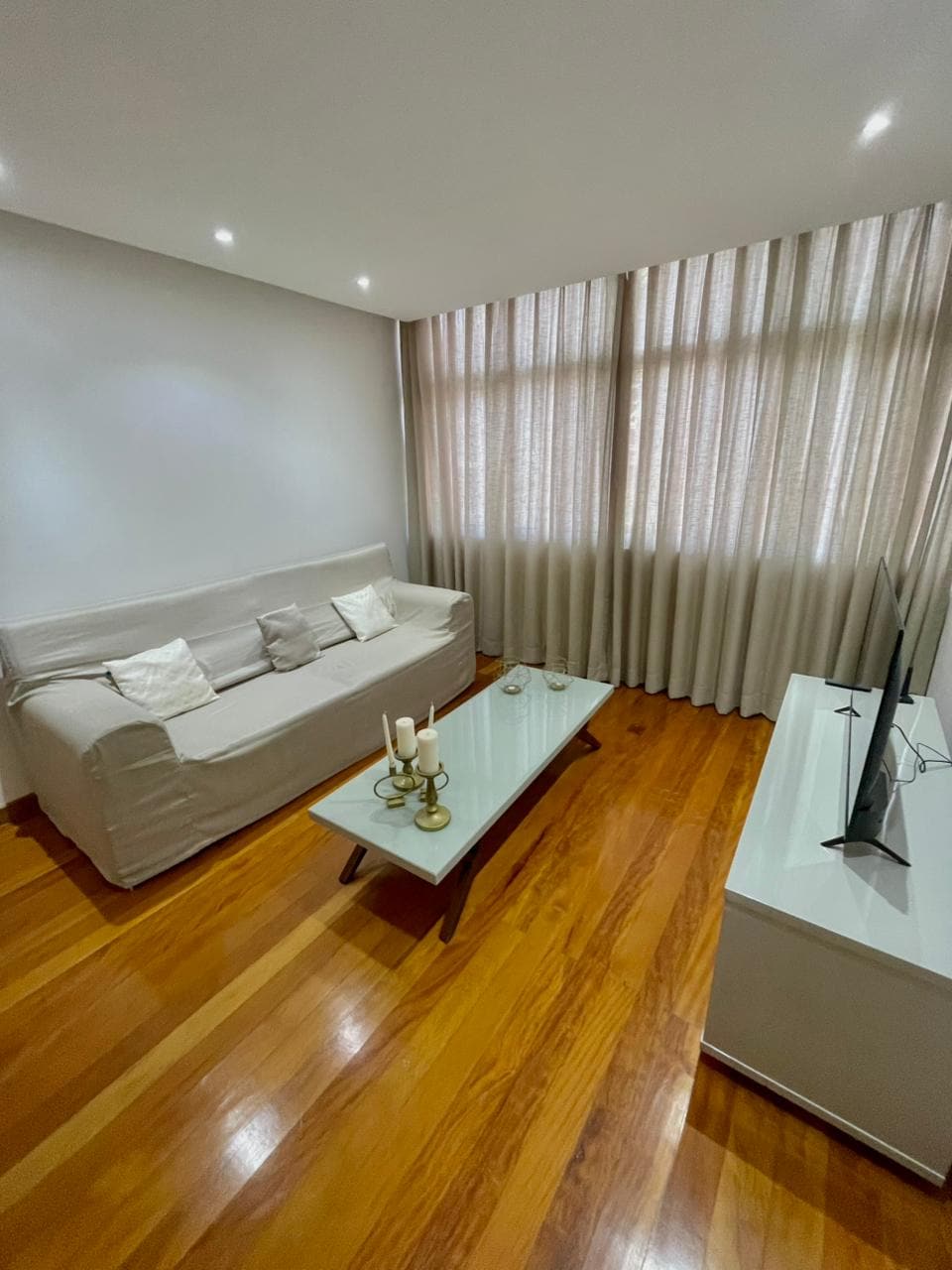 Spectacular 2/4 in the best of Barra - Apartments for Rent in Salvador ...