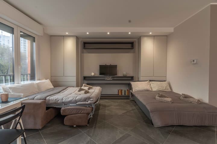 San15 • Elegant Apartment With City View • - Italy