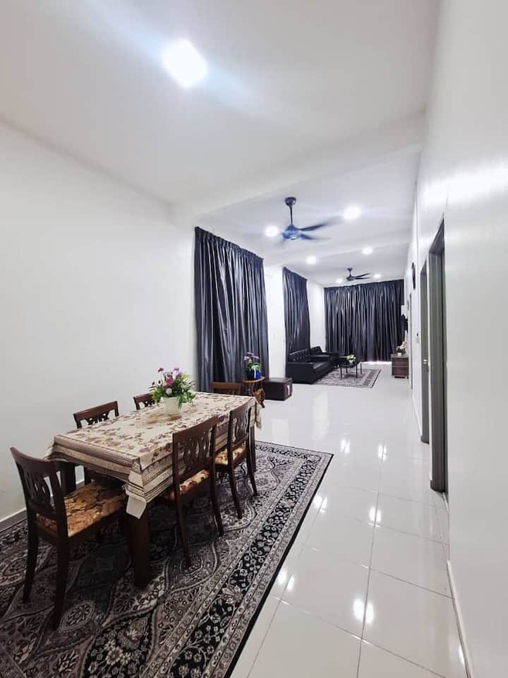 Homestay Near Hoshas, 4 Bedroom With Aircond - Temerloh
