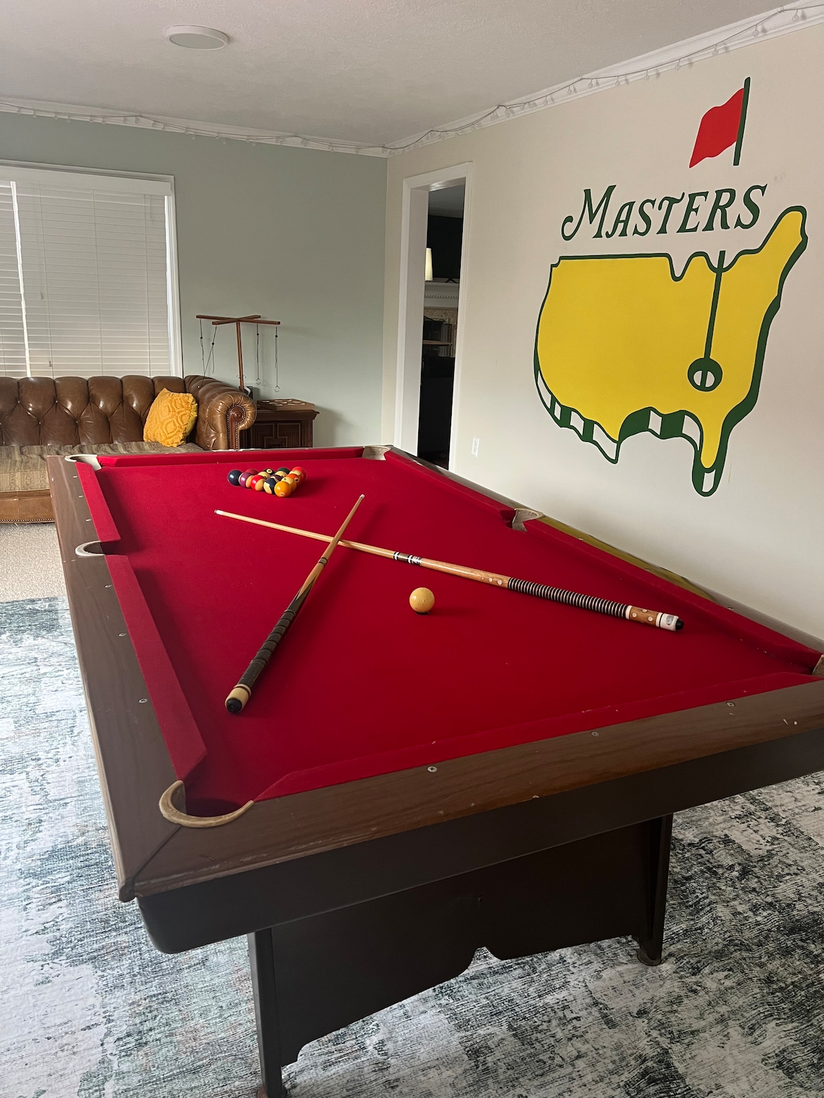 Pool +Putting Mat+ Pool Table | 4 Miles to Masters - Houses for Rent in ...
