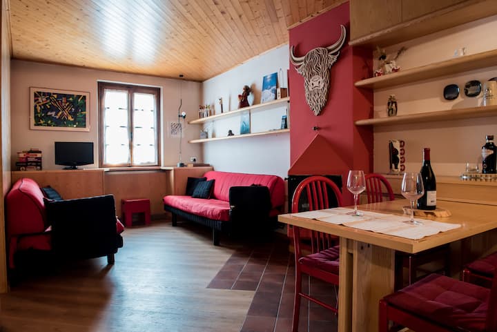 Bormio’s Historic Center, Nonnamay House. - Bormio