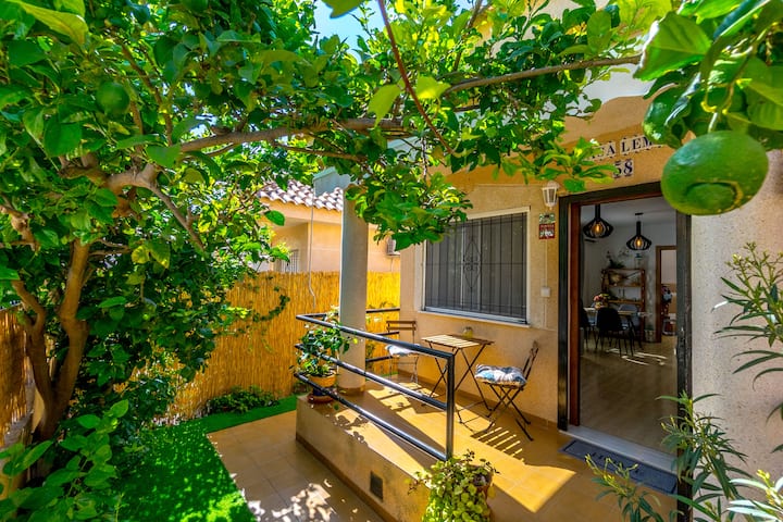 Have Fun On Best Coast Location, La Zenia - La Zenia