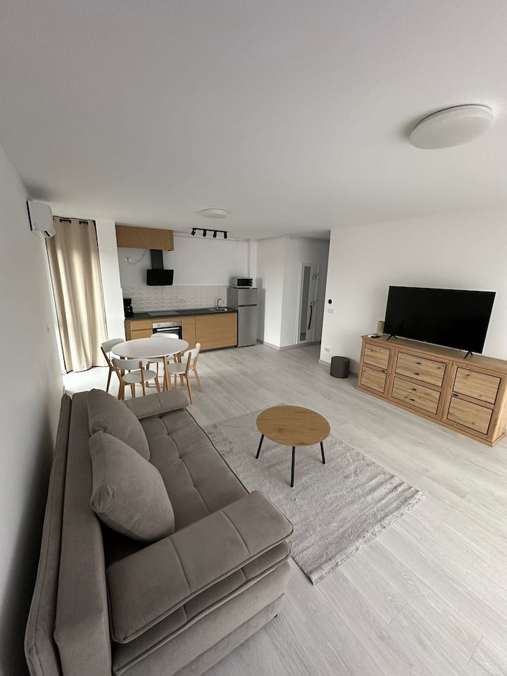 Apartament Central - Parcare Acoperită - Arad