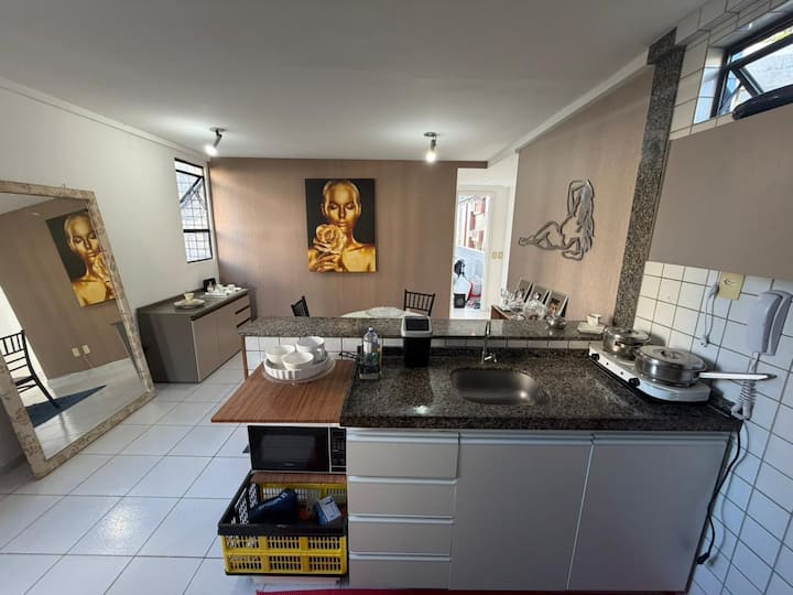 R. Futuro: Vizinho à Jaqueira, Padaria E Mercado. - Recife