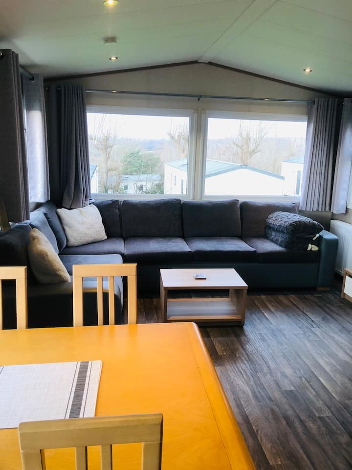 Luxury 2 Bedroom Caravan - Hastings