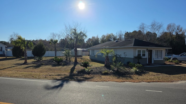 The Beach House In Lakeview - Lumber River State Park, Orrum