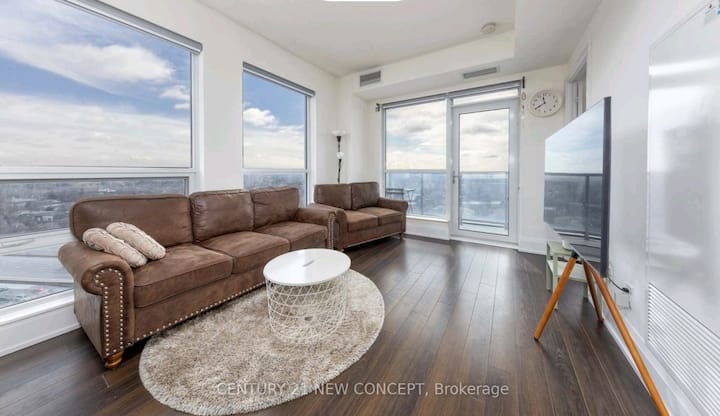 Luxury 2br - Subway / Young & Sheppard + 1 Pkg - Torontó