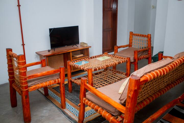 The Hub Train House Gents Code - Zanzibar Archipelago