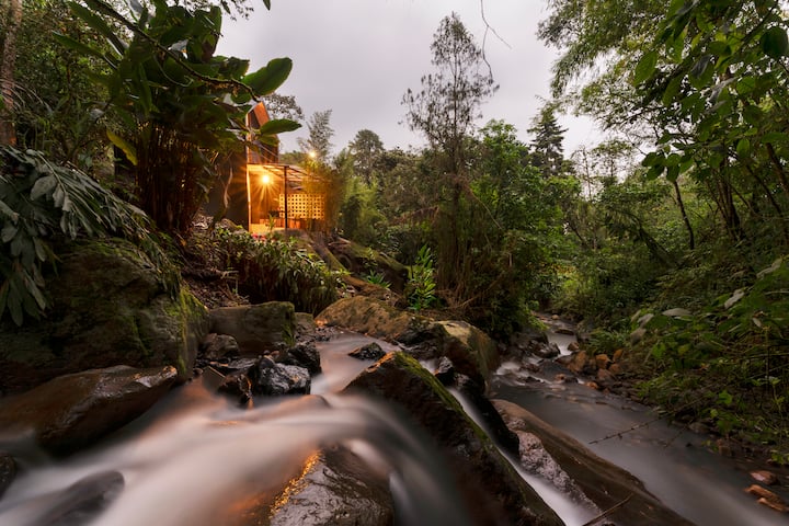 Cabaña En El Bosque, Jacuzzi, Vista A La Quebrada. - Sasaima