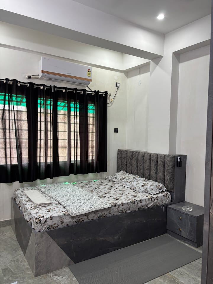 Nomadic Saguna - Patna