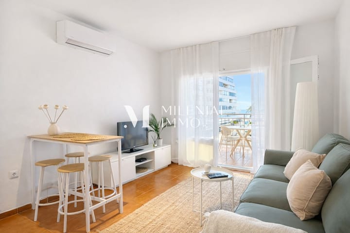 Milenial Immo | Santa Margarita Beach View Stay - Roses