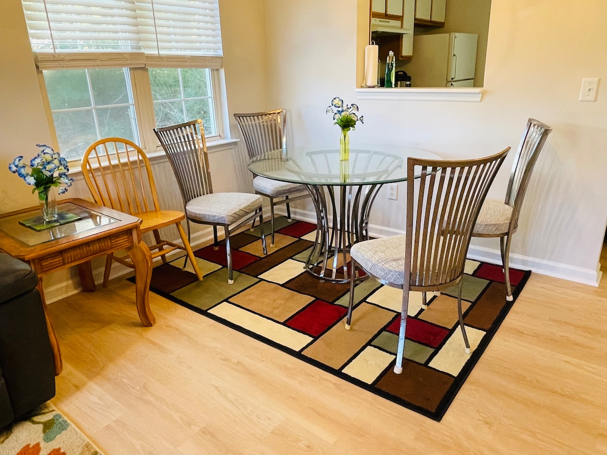 Casa geminada confortável e ensolarada/2BR&2.5BA - Casas para Alugar em ...