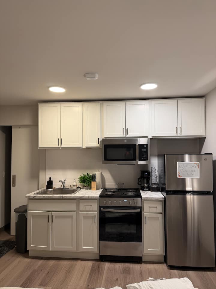 Little Luxe Loft - Madison