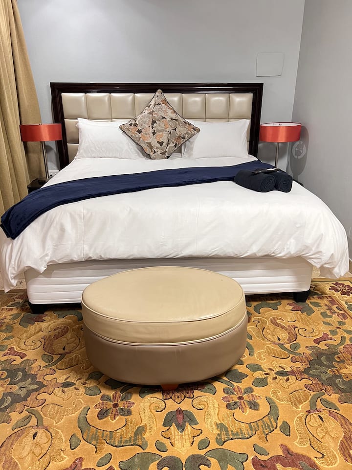 Morningmist Boutique  27 Room 3 - Centurion