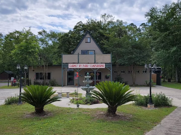 The Fox Den (Cabin C5) - Folkston, GA