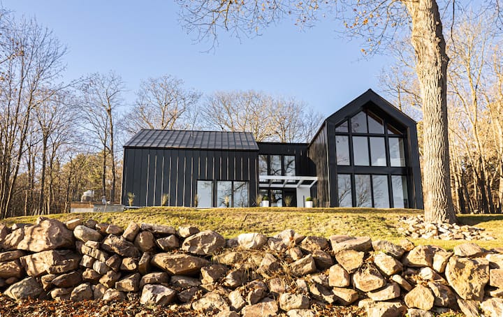 Superbe Maison De 4 Chambres Au Design Unique - Mirabel