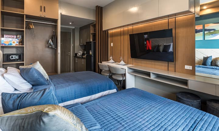 2double Beds, Near Megamall, Mrtshaw Fame, Parking - Cuba