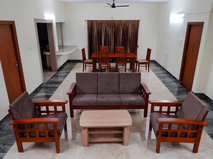 Amaira Studio Living 3bhk Superdeluxe Near Airport - Coimbatore