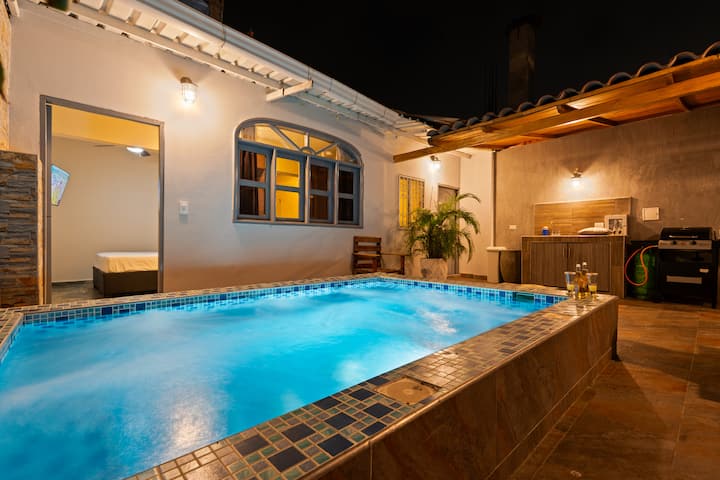 House 7 Bedrooms · Private Pool · Near Airport - Cartagena, Colombia