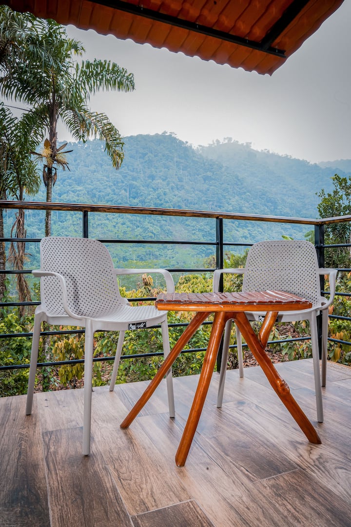 Lodge Independiente En Las Montañas De Balsapamba - Bolivar