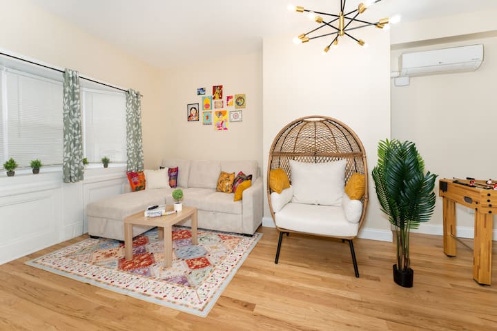 Colorful Cozy Retreat • Super Seamless Nyc Commute - Jersey