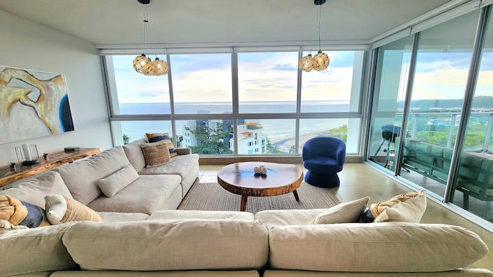 Luxury On The Edge Of The Pacific - Panama