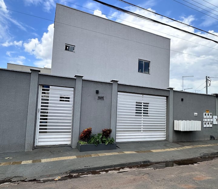 Apartamento Pinheiro Compacto 5 Min. Hugol - Goiânia