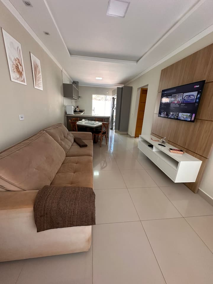 Casa Nova  Prox Aos Pontos Turísticos/ Argentina - Foz do Iguaçu