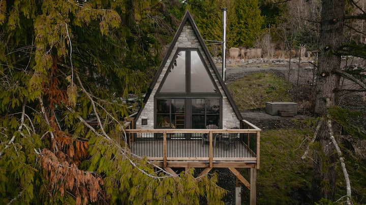 Mountain Therapy Retreat - Chilliwack