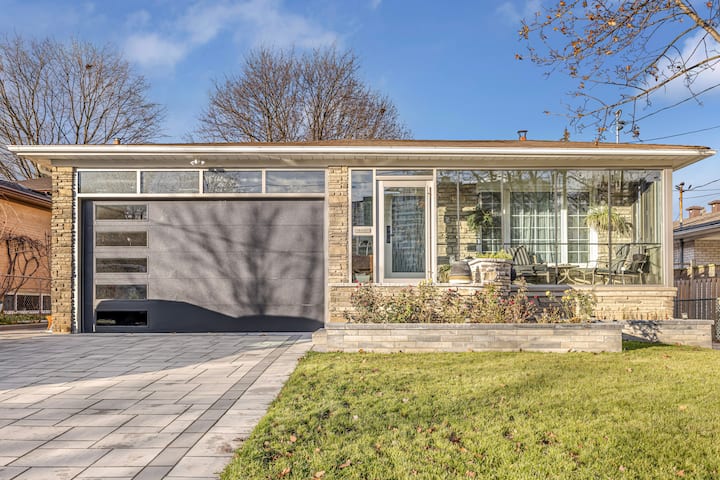 Studio Room No. 2 In North York - Toronto