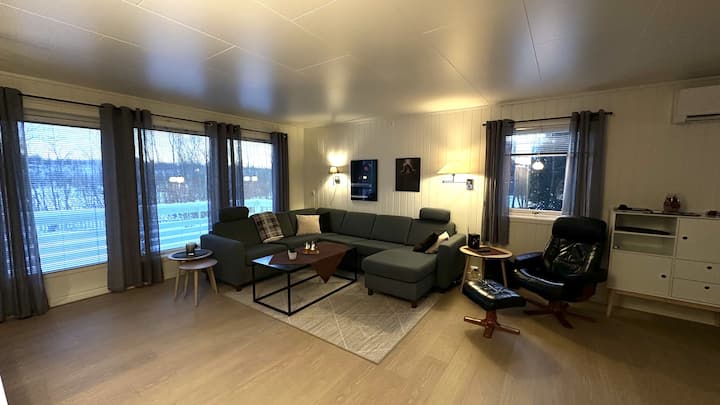 Sentralt Hjem I Porsanger - Lakselv