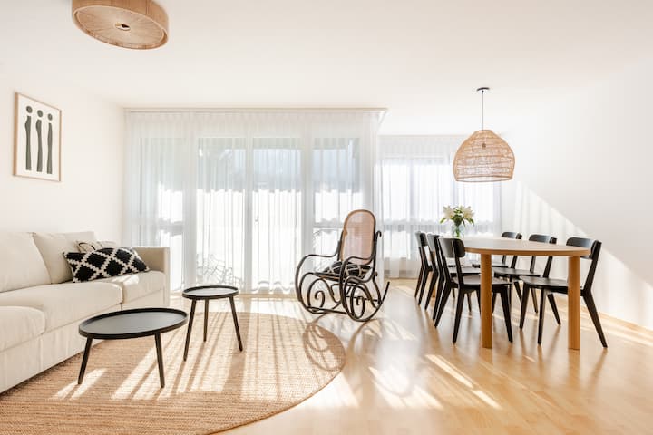 Summit View-ferienwohnung Mit Traumblick § Seenähe - Spiez