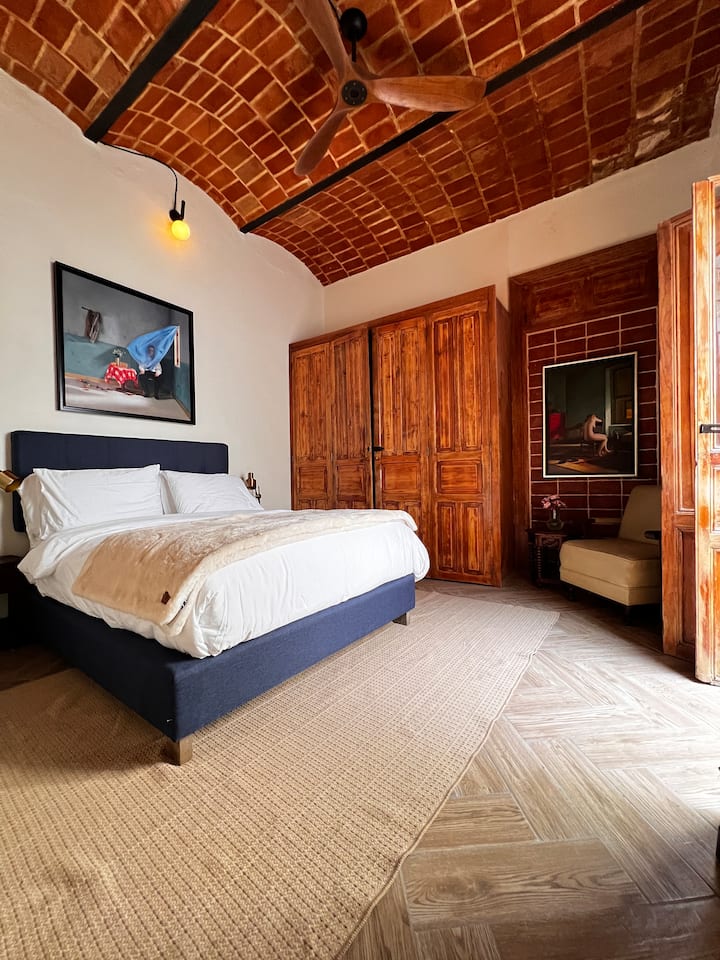 Cozy Courtyard Room In A 1926s Mexican Townhouse - Mexico City