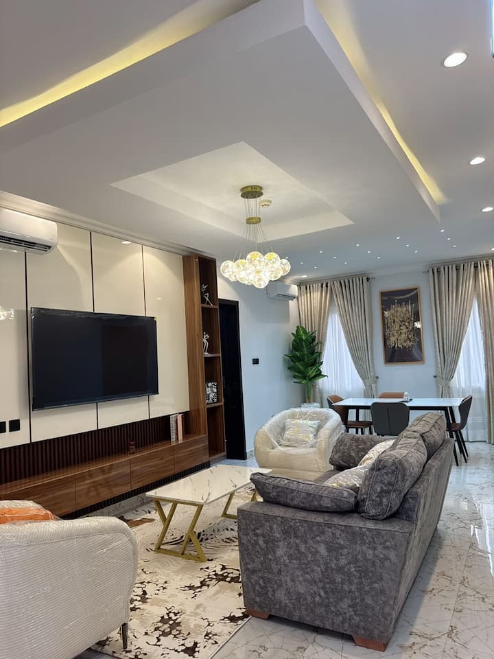 Brandnew Exclusive 2 Bed Apt At Maryland Ikeja - Lagos