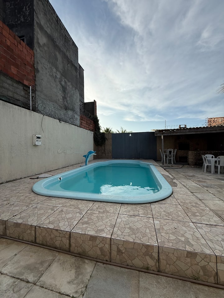 Casa De Praia Charmosa Com Piscina E Churrasqueira - Fortaleza