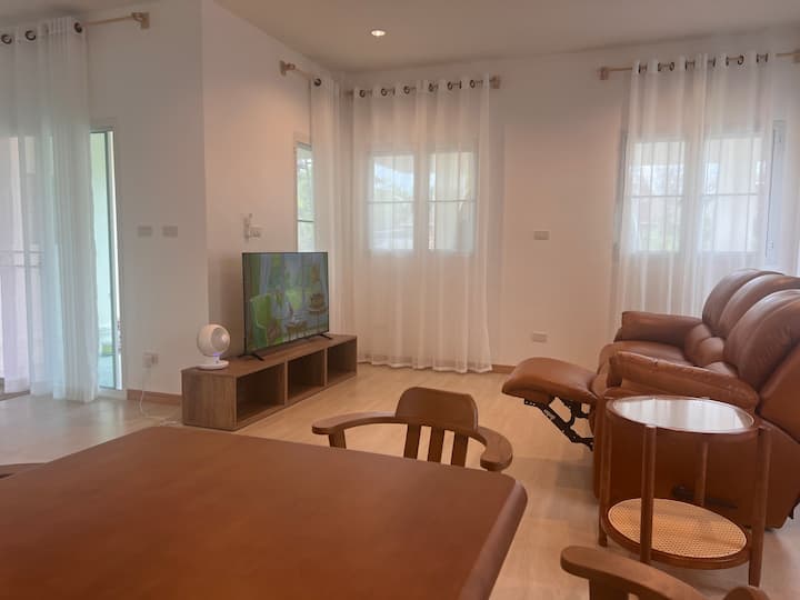 Surf & Serene Private Home - 