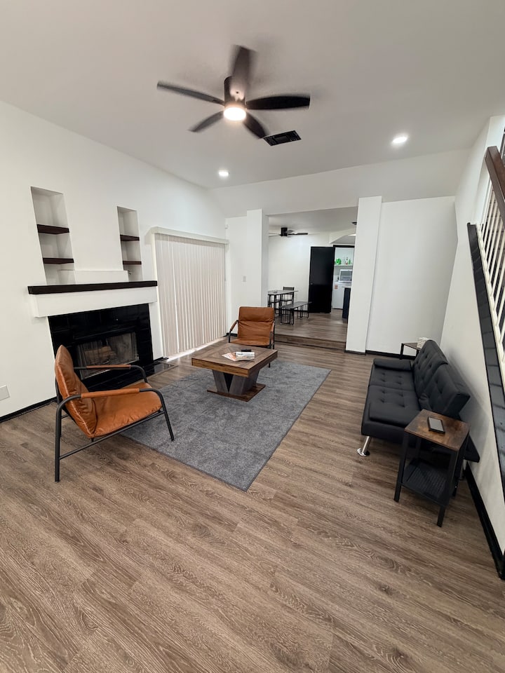 Cozy Townhome - Six Flags Fiesta Texas, San Antonio