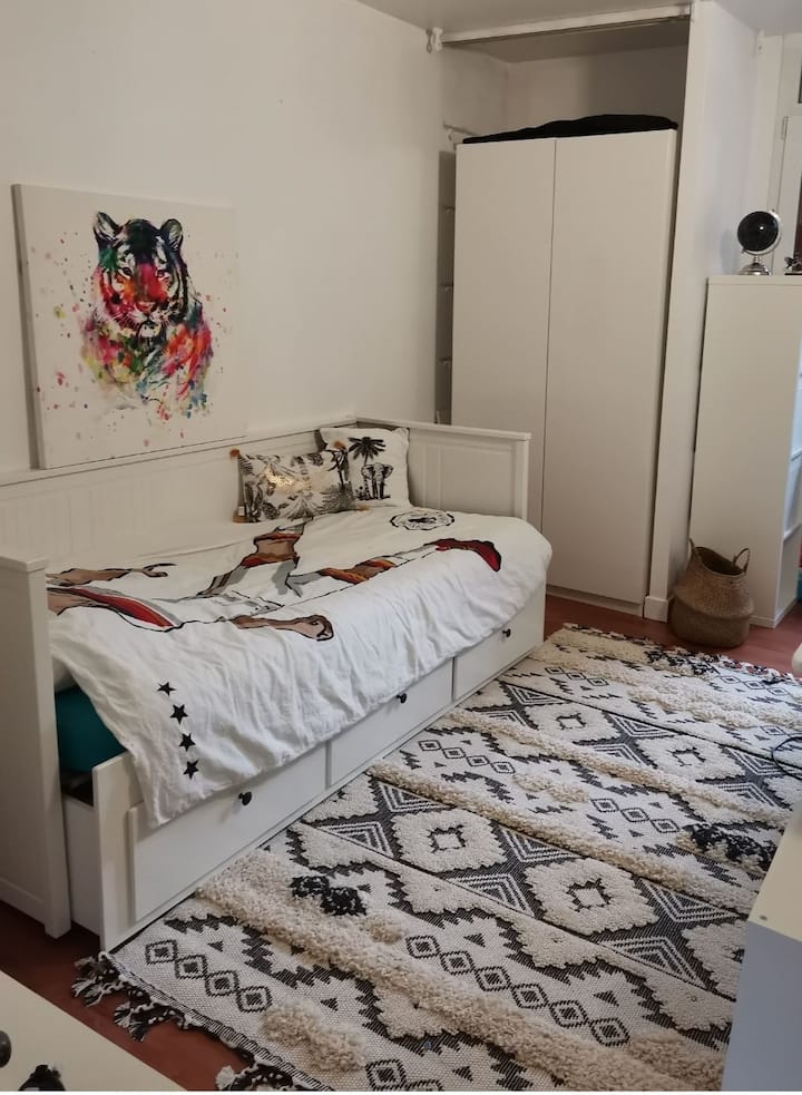 Grand Appartement Au Calme - Sarcelles