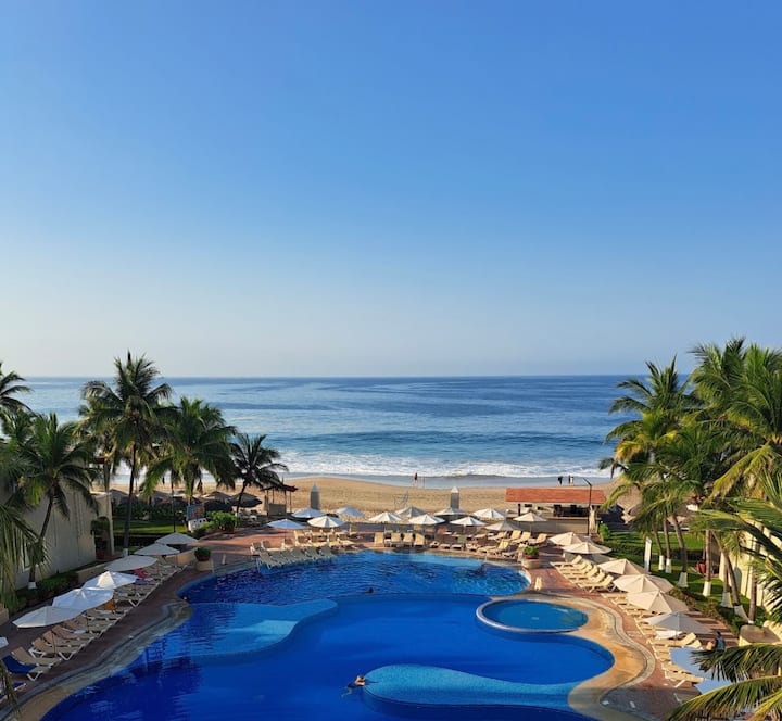 Oceanfront Suite In Ixtapa. Amazing Views - Ixtapa Zihuatanejo