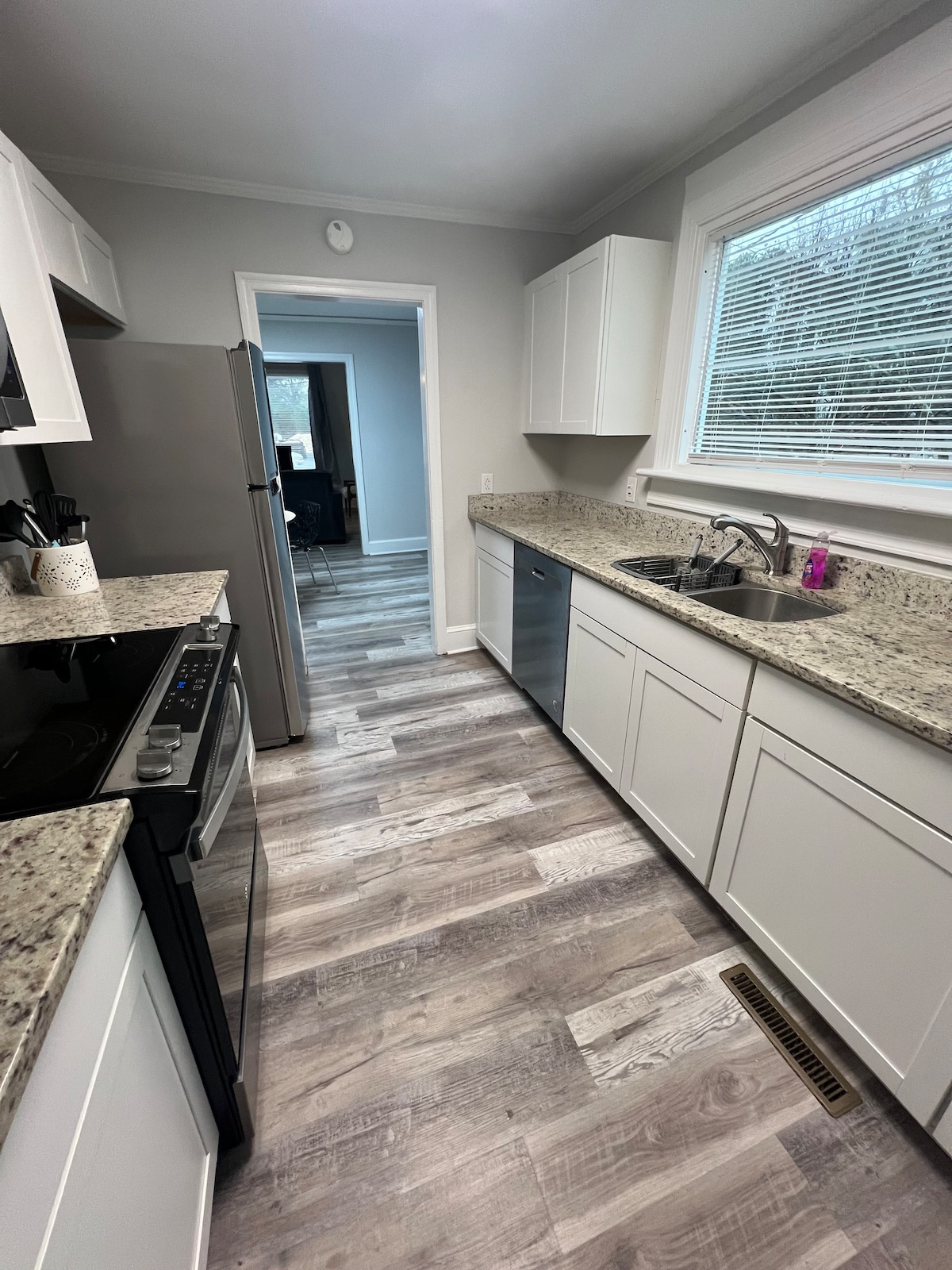 Entire home close to downtown & Ft. Jackson - Houses for Rent in Cayce ...