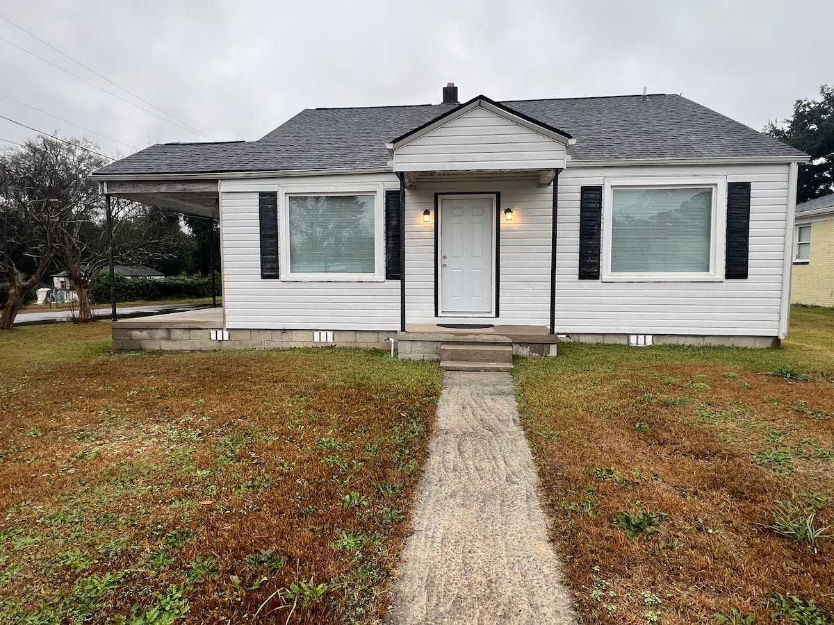 Entire home close to downtown & Ft. Jackson - Houses for Rent in Cayce ...