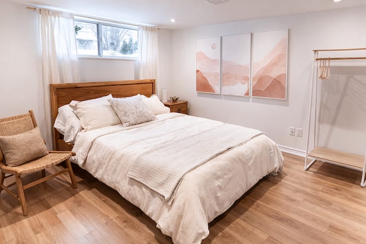 Fully Private Studio Apartment W Separate Entrance - Toronto