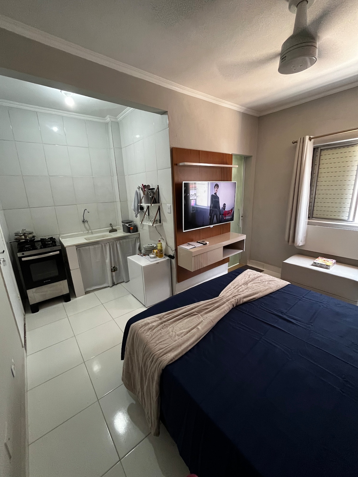 Kitnet Apartment - Ocean - Praia Grande rental - Apartments for Rent in ...