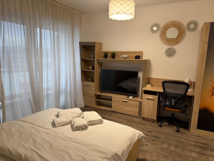 Cherie @ Iulius Mall Walk - Iași